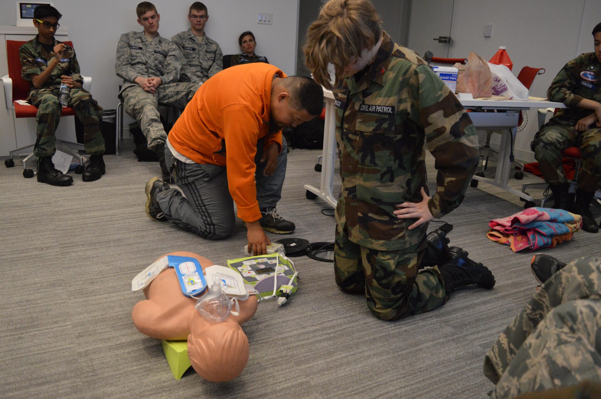 First AID | Campaign Pay it Forward